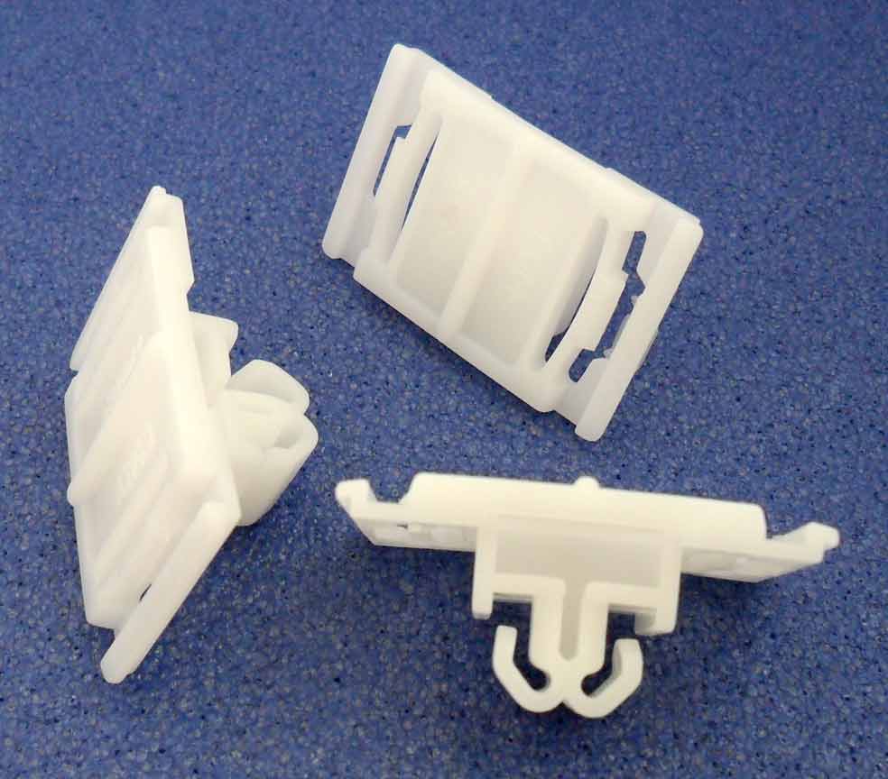 Exterior Door Protection, Trim Moulding Clips- Audi 4A0853825 ...