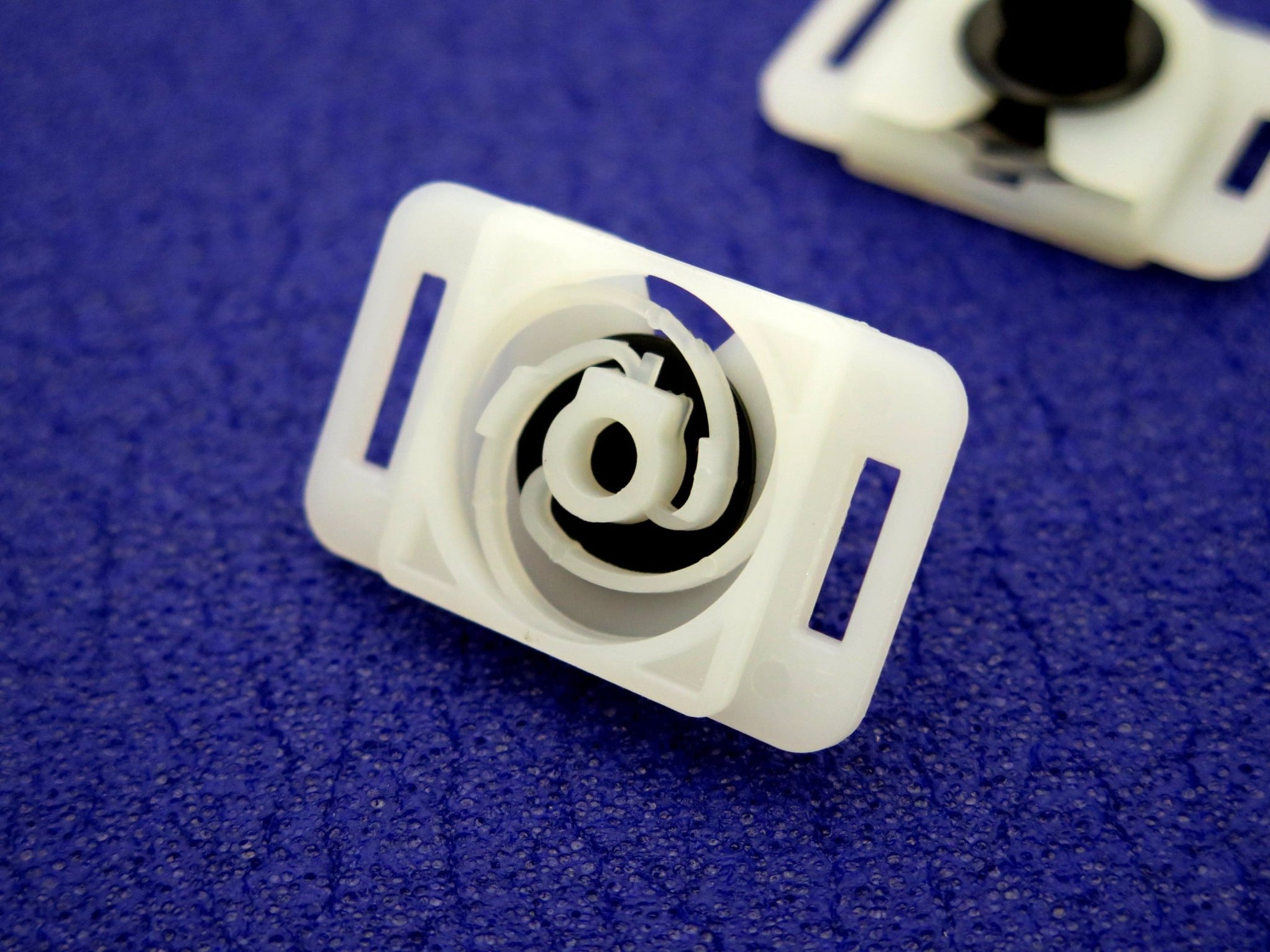 Plastic Trim Clips for Volkswagen Interior Door Cards Door Panels & Do ...