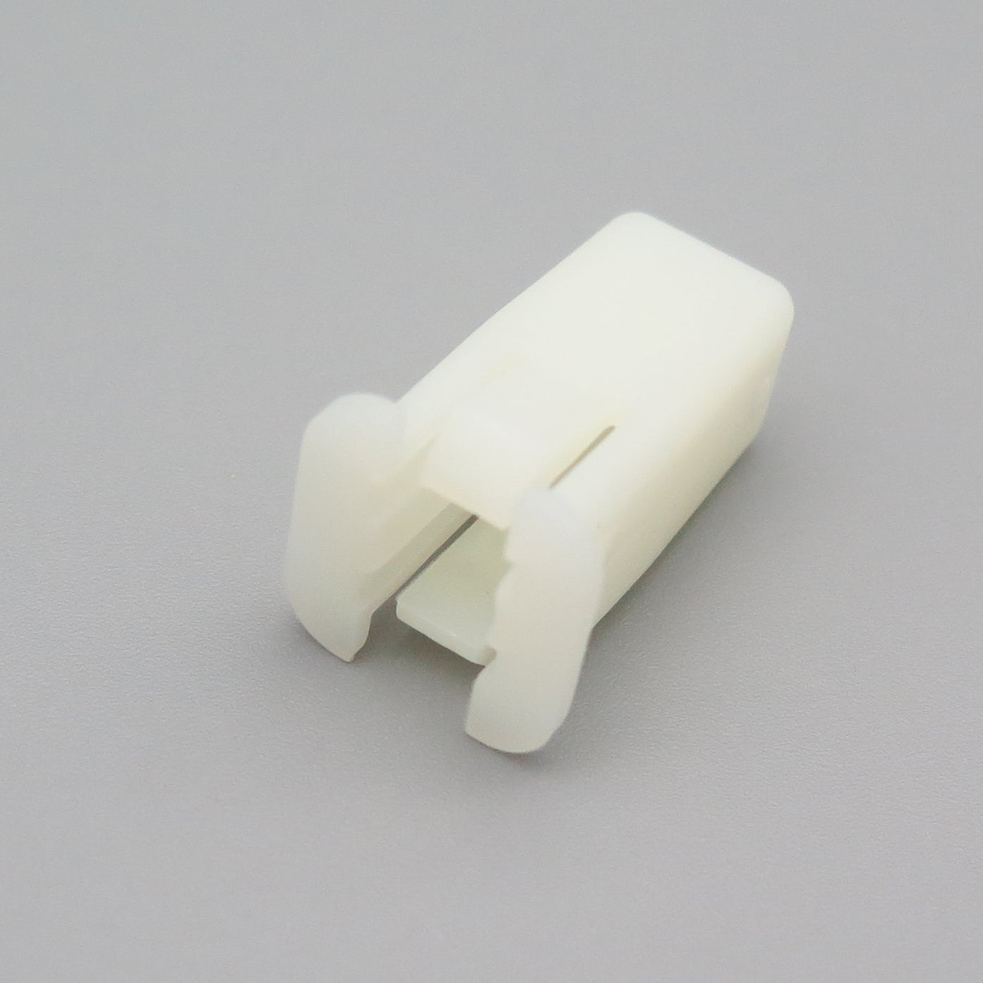Screw Grommet / Expanding Nut for Ford Bumpers & Wheel Arches- 6549354 ...