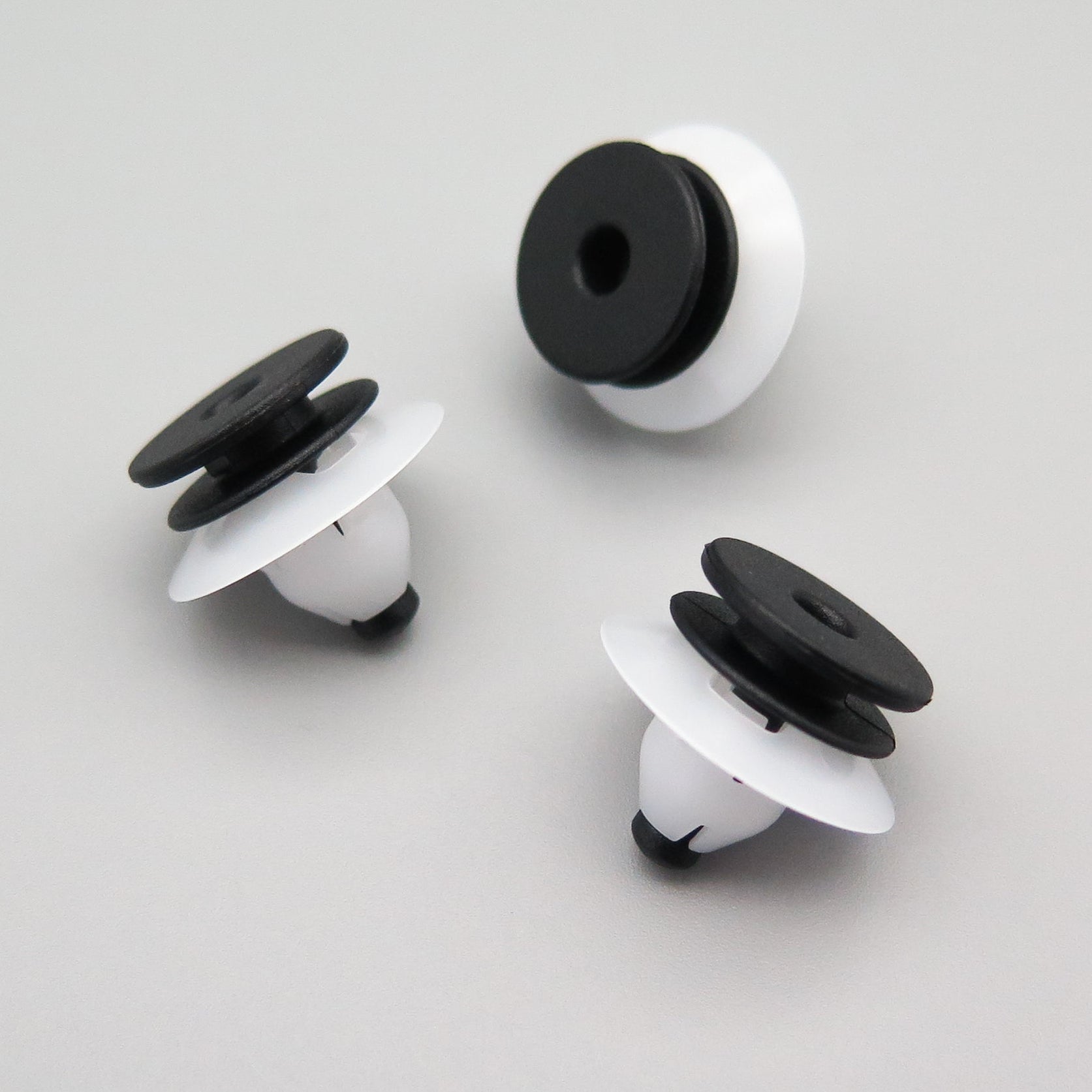 Volvo Plastic Trim Clips- Interior Fascia Panels, Door Cards & Pillar ...