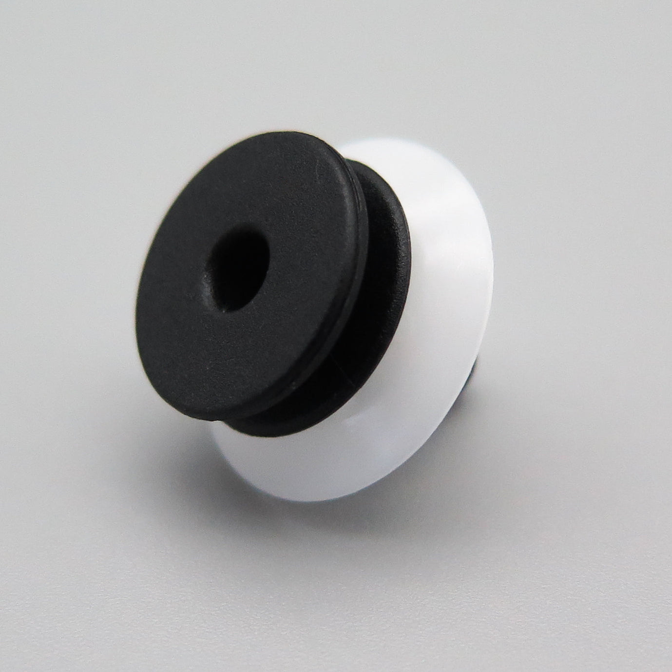 Volvo Plastic Trim Clips- Interior Fascia Panels, Door Cards & Pillar ...