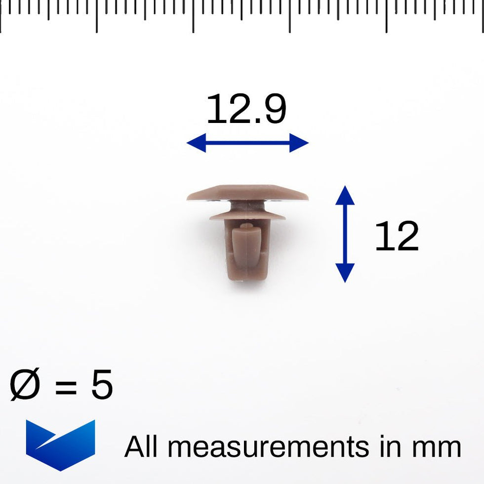 Bonnet Rubber Weatherstrip Seal Clips, Mitsubishi MU481027 — VehicleClips