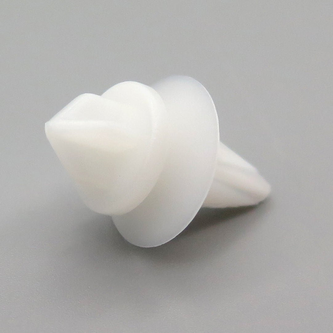 Exterior Side Moulding Trim Clips, Mitsubishi MB846992 — VehicleClips