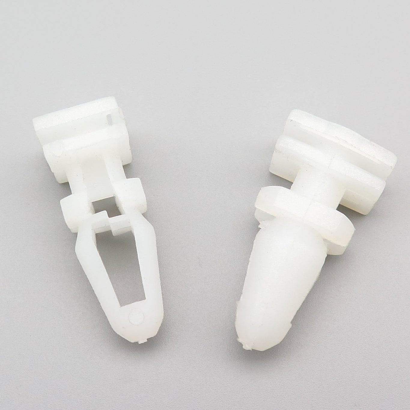 Interior Sill Moulding & Pillar Trim Clips, BMW 51478234047 — VehicleClips