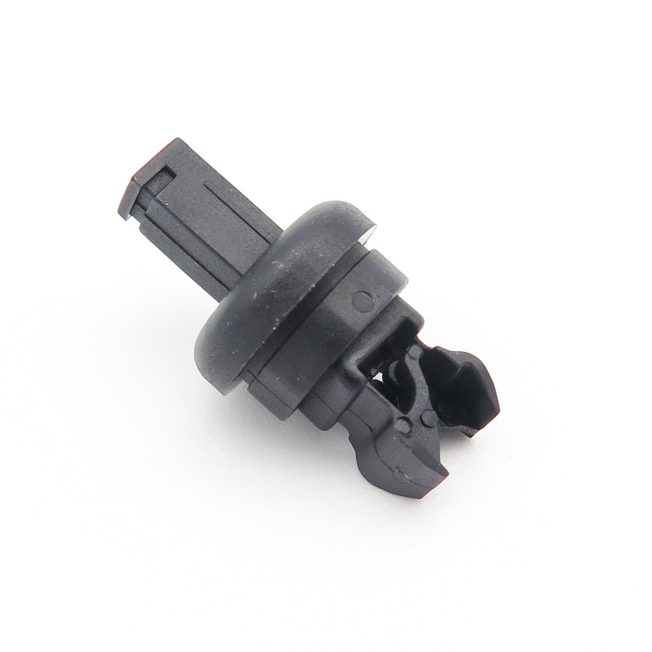 Parcel Shelf Hanger Clip, Nissan 79916-JD00A — VehicleClips