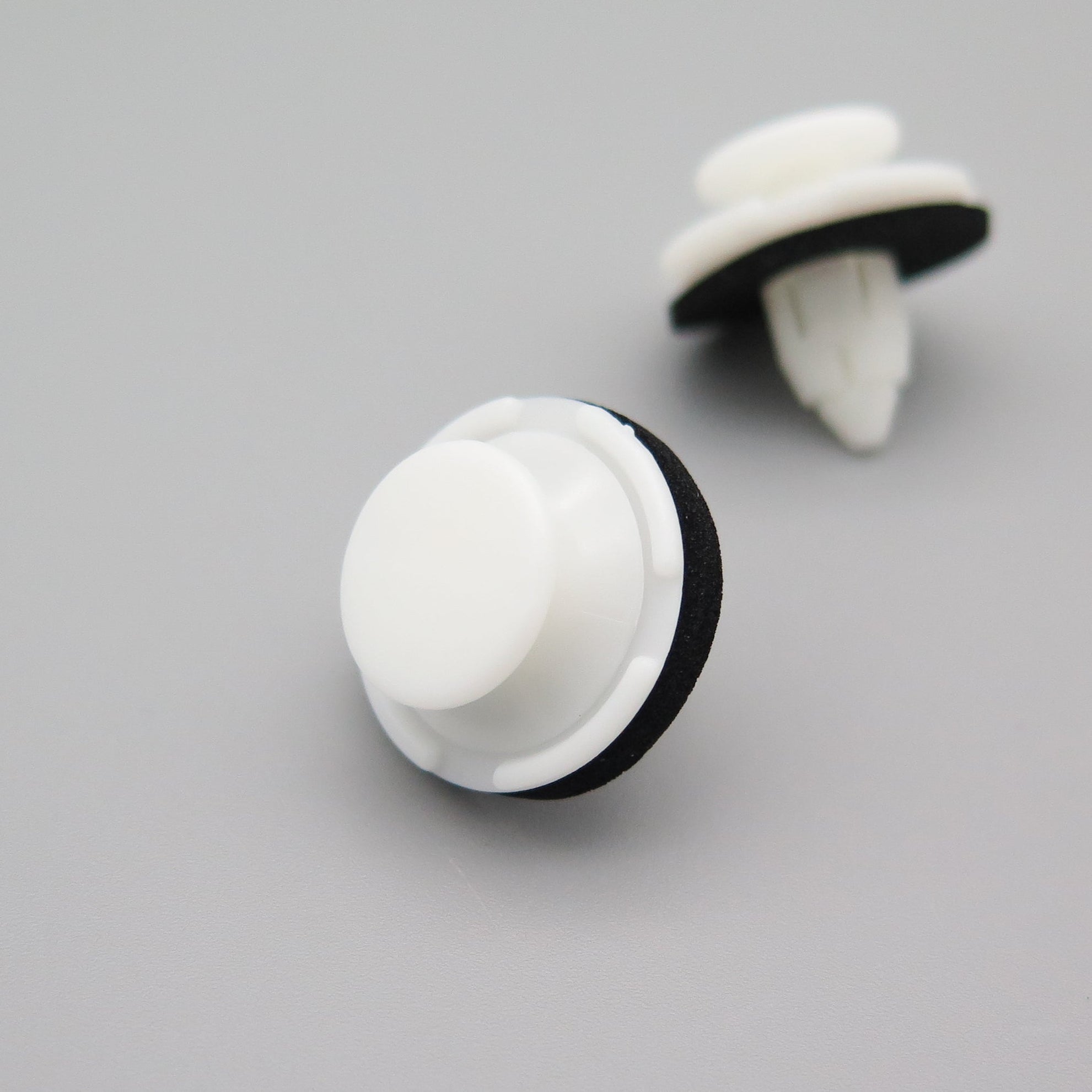 Plastic Trim Clips for Body Trims- Honda 91512-SJK-003 — VehicleClips