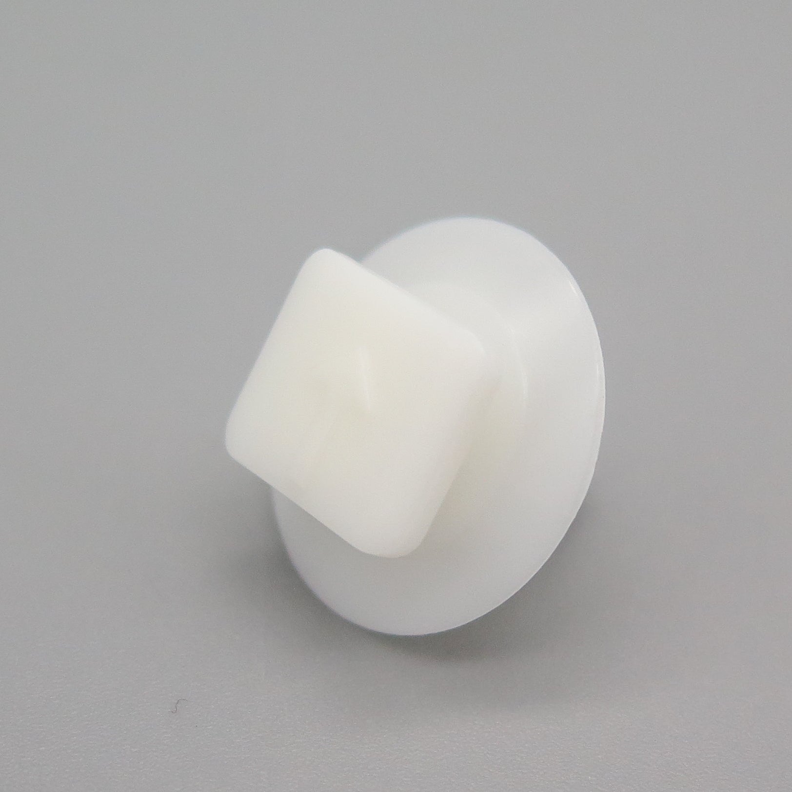 Windscreen Cowl / Scuttle Panel Clips, Fiat 71747674 — VehicleClips